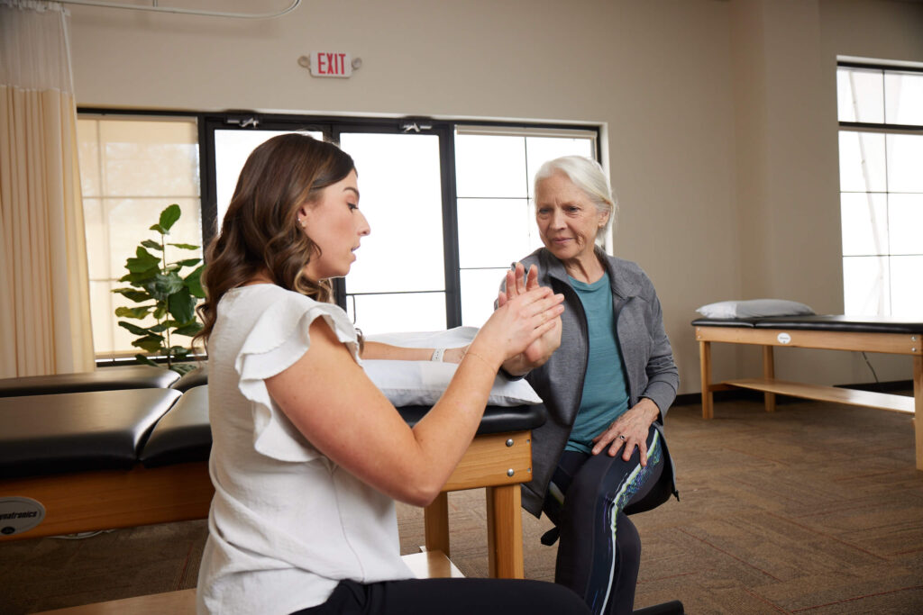 Types of Wrist Pain: What It Means | Blog | BenchMark PT